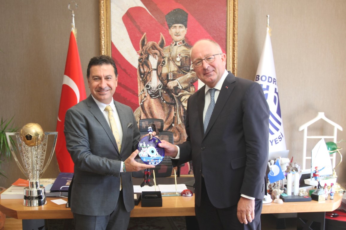 BELÇİKA HEYETİNDEN BAŞKAN ARAS’A ZİYARET